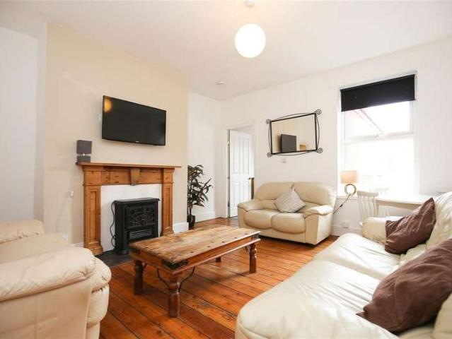 3 Bedroom Flat