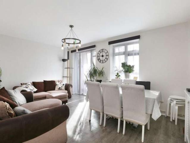 3 Bedroom Flat
