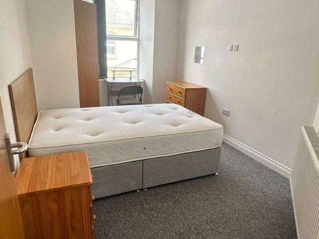 3 Bedroom Flat