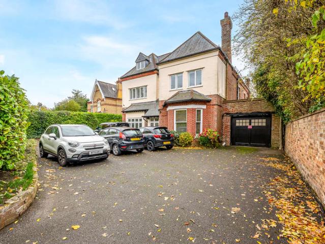 2 Bedroom Flat