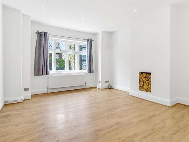 3 Bedroom Flat