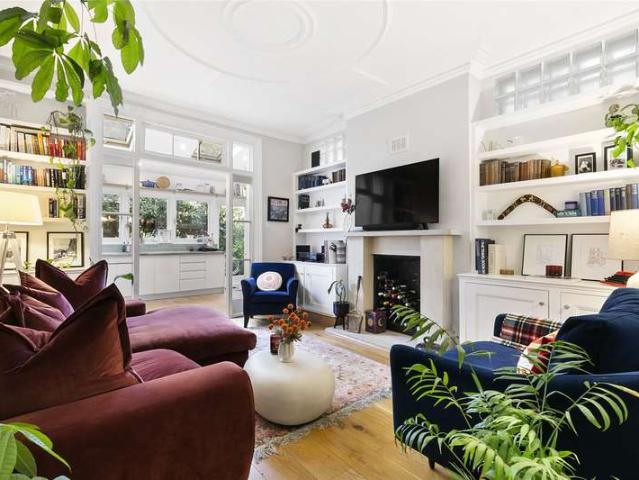 3 Bedroom Flat
