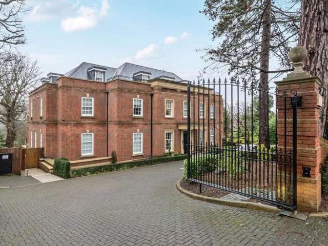3 Bedroom Flat