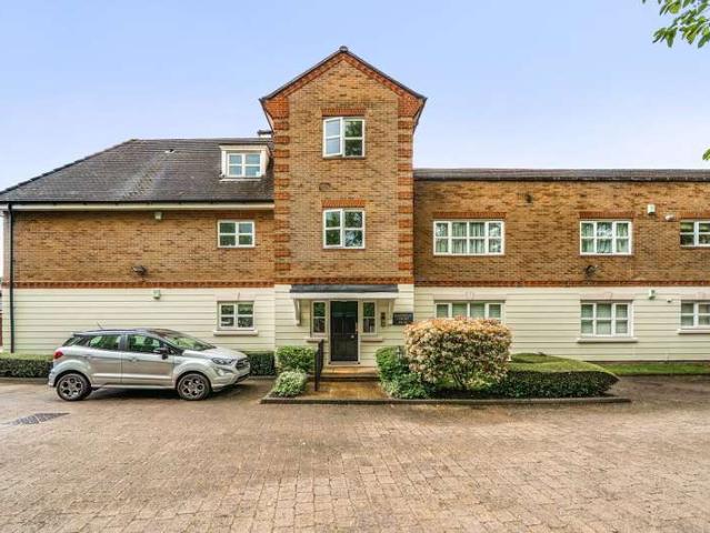 3 Bedroom Flat