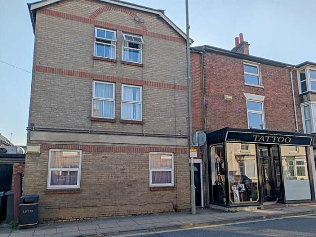 3 Bedroom Flat