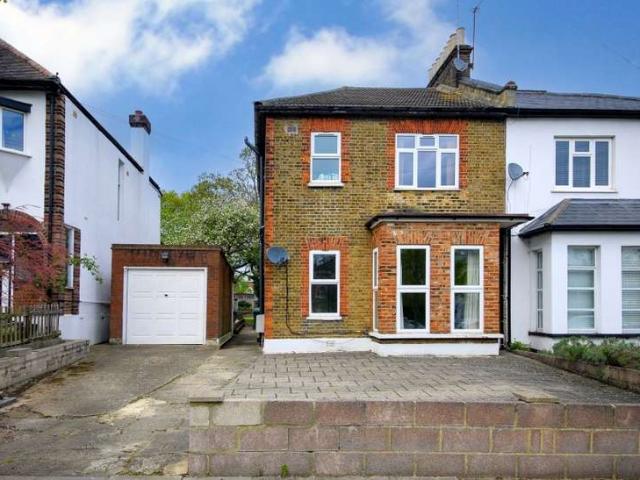 3 Bedroom Flat