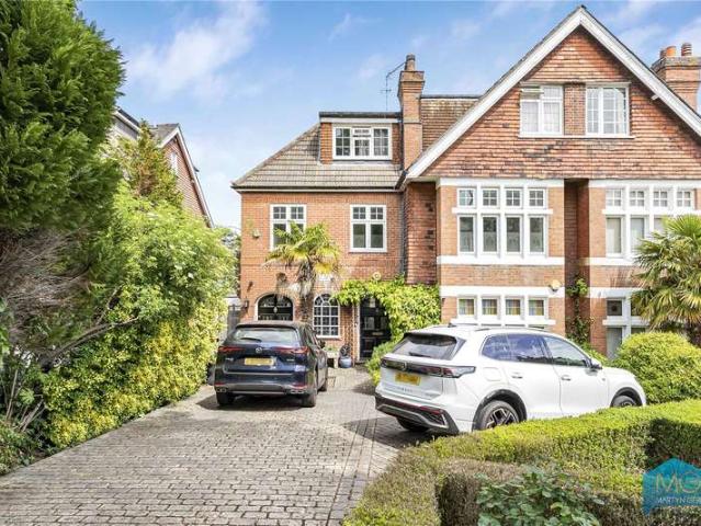 3 Bedroom Flat