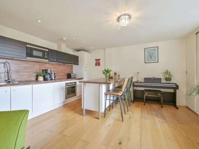 3 Bedroom Flat