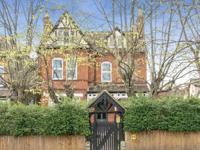 3 Bedroom Flat