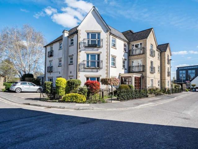 3 Bedroom Flat