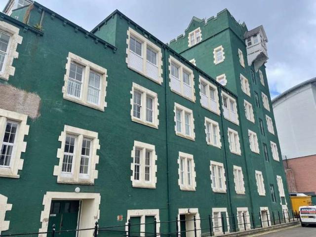 3 Bedroom Flat