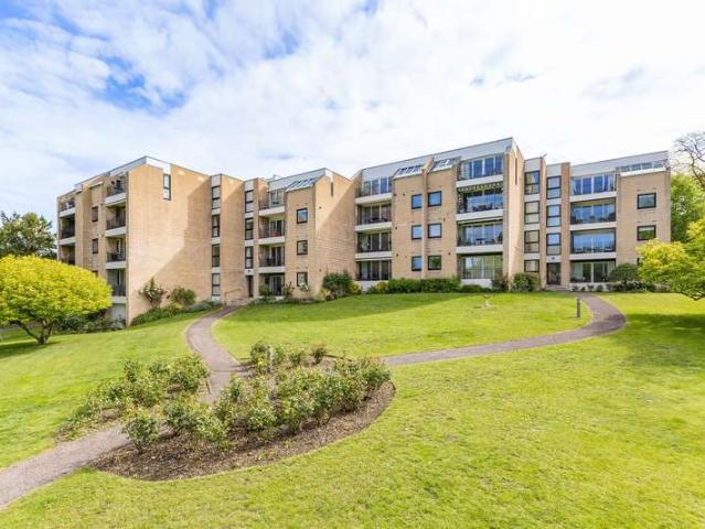 3 Bedroom Flat