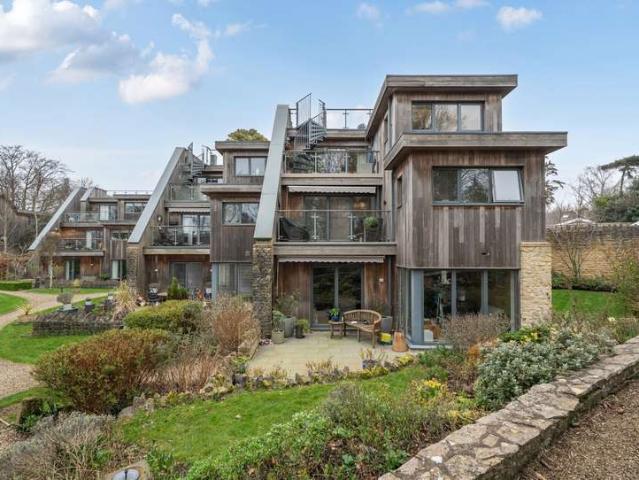 3 Bedroom Flat