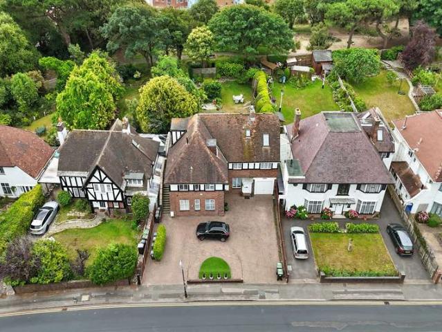 3 Bedroom Flat