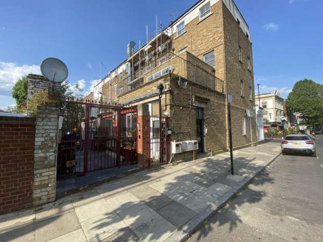 2 Bedroom Flat