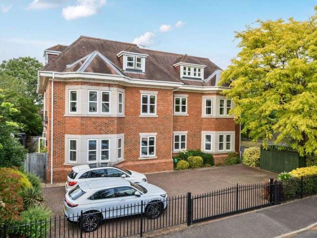 3 Bedroom Flat