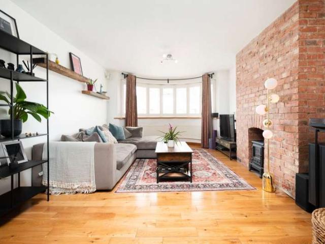 3 Bedroom Flat