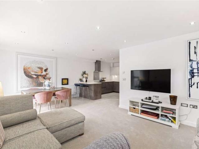 3 Bedroom Flat
