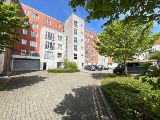 3 Bedroom Flat