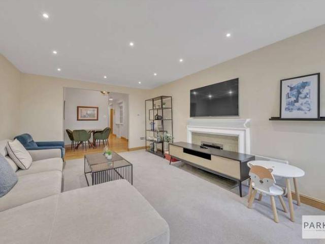3 Bedroom Flat