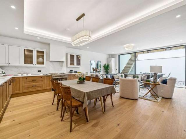 3 Bedroom Flat
