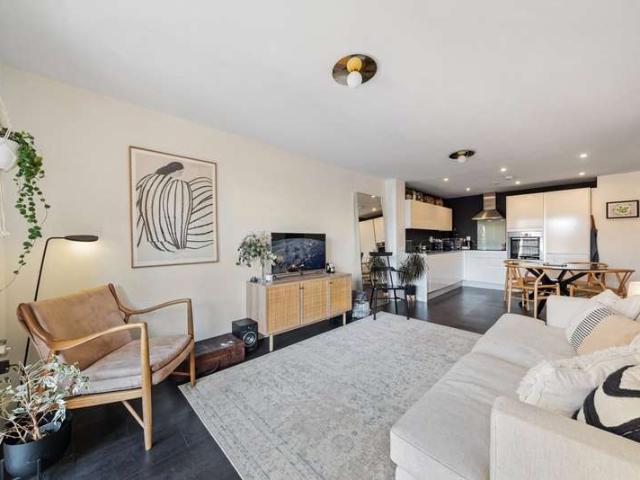 3 Bedroom Flat