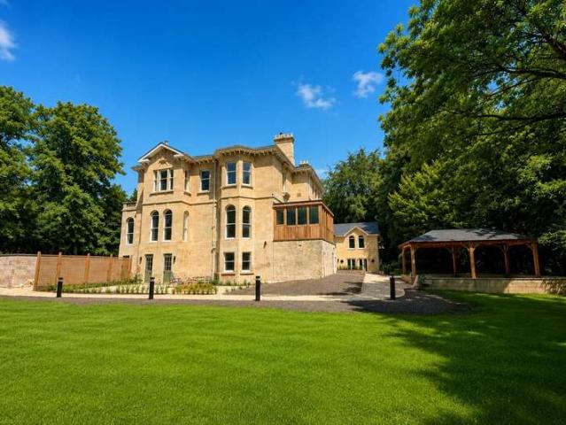 3 Bedroom Flat