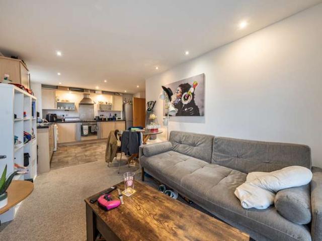 3 Bedroom Flat