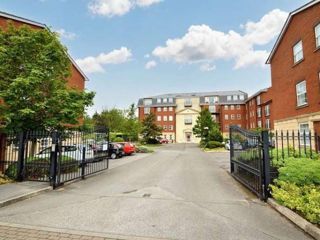 3 Bedroom Flat