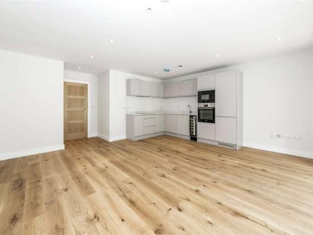 3 Bedroom Flat