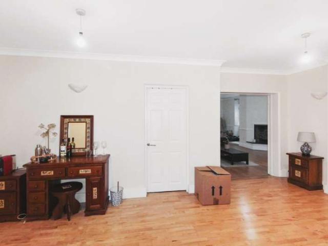 3 Bedroom Flat