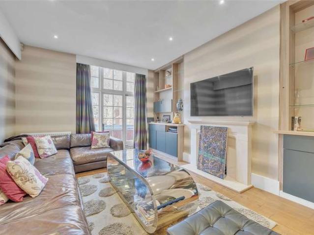 3 Bedroom Flat