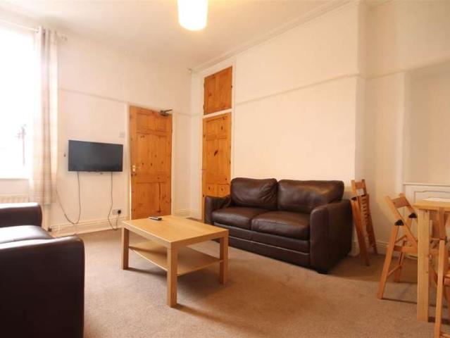 3 Bedroom Flat