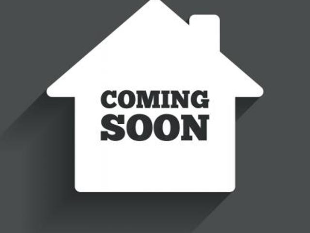 3 bedroom Flat To Let