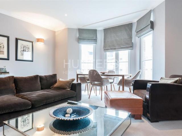 3 bedroom Flat To Let