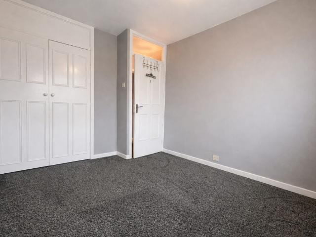 3 Bedroom Flat To Let High Wycombe HP11