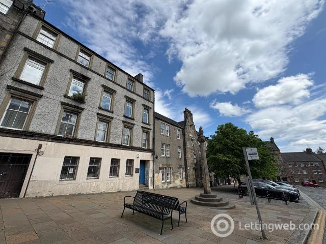 3 Bedroom Flat to Rent at Castle, Stirling, Stirling/Town Centre