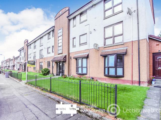 3 Bedroom Flat to Rent at Paisley South, Renfrewshire