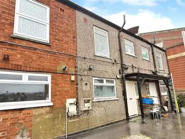 3 bedroom Flat to rent, Broadway, Bexleyheath, DA6 £1,750 pcm