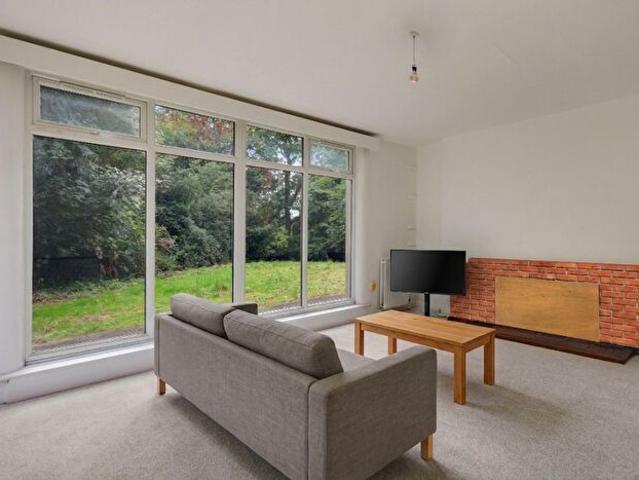3 Bedroom Flat To Rent In Marle Pit Hill, Sutton Bonington, LE12
