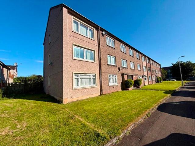 3 Bedroom Flat To Rent In Millburn Avenue, Renfrew, Renfrewshire, PA4