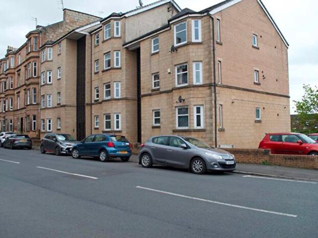 3 Bedroom Flat To Rent In Old Castle Road, Anderston, Glasgow, G44