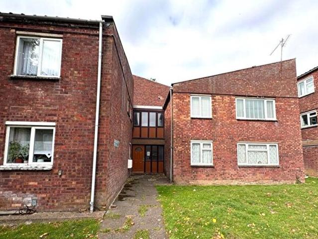 3 Bedroom Flat To Rent In Orkney Walk, Corby, NN17