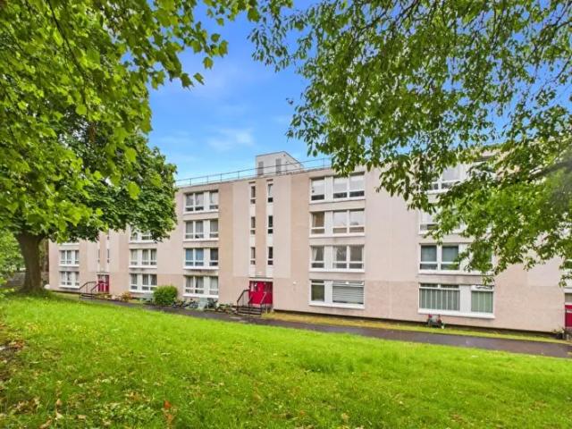 3 Bedroom Flat To Rent In Acre Road, Killermont, G20