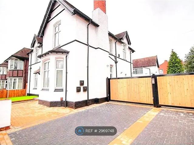 3 Bedroom Flat To Rent In Binley Road, Coventry, CV3