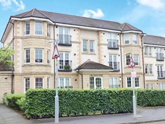 3 Bedroom Flat To Rent In Branklyn Court, G13