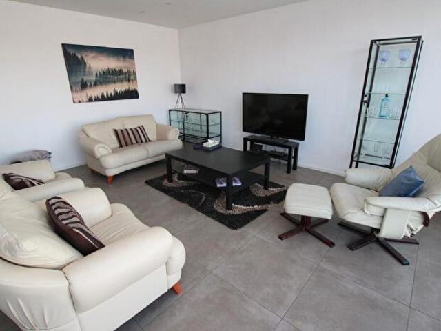3 Bedroom Flat To Rent In Canal Street, Nottingham, NG1