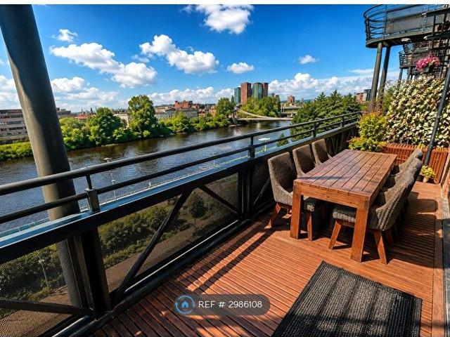 3 Bedroom Flat To Rent In Clyde Street, Glasgow, G1