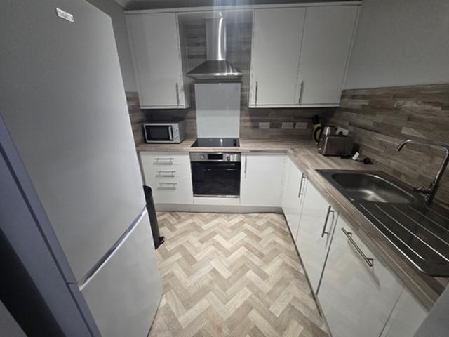 3 bedroom Flat to rent in DUNDEE