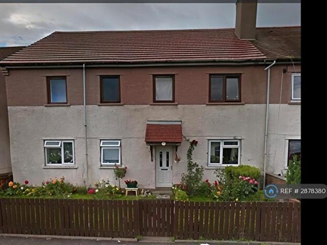 3 Bedroom Flat To Rent In East Castle St, Alloa, FK10